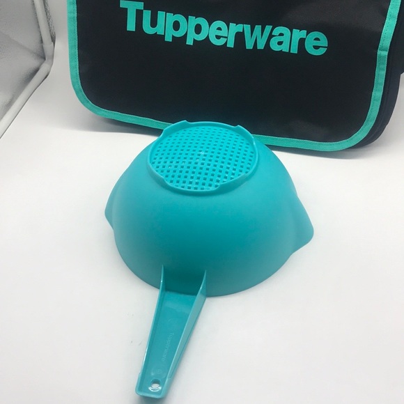 Tupperware | Kitchen | Tupperware 2 Quart Colander Strainer With Handle ...